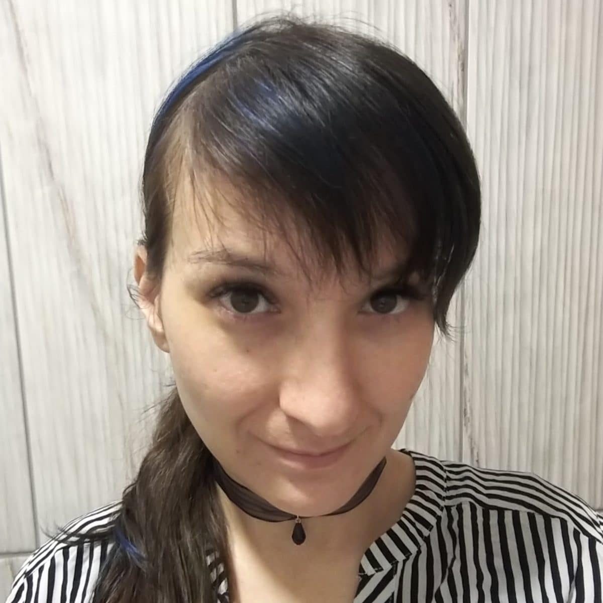 Yuliya Korn - Starloop Studios